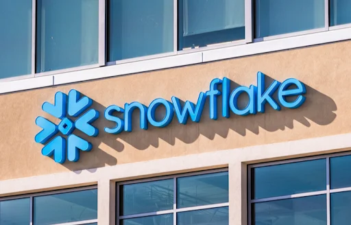Snowflake Open Sources Arctic, Family of Embedding Models for RAG ...
